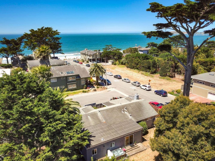 Ocean View House Few Steps From Miramar Beach - Half Moon Bay, CA
