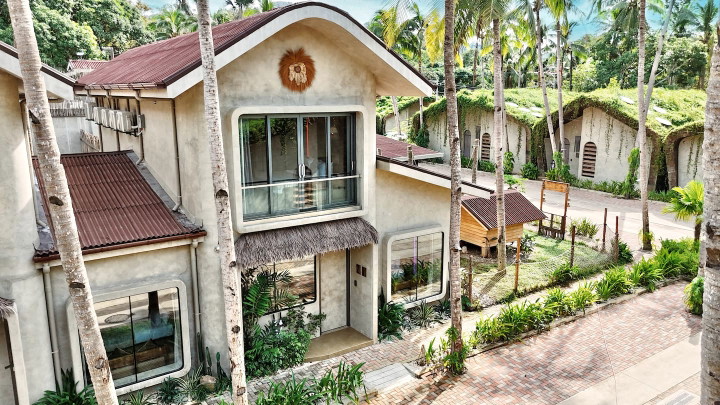 Chic 3br Villa W/ Private Pool In Eco Village - 艾爾尼多