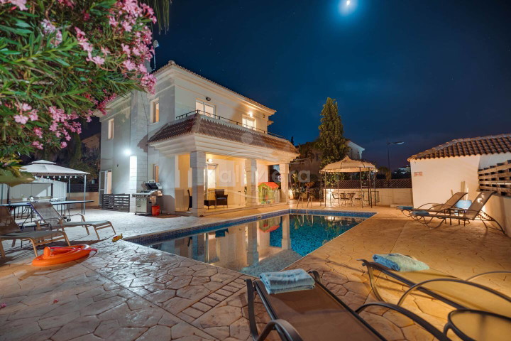 Villa Hanna 3 Bedrooms + 3 Bathrooms - Northern Cyprus