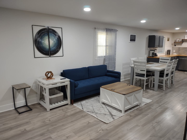 Cheerful 3 Bedroom Home - Concord, NC