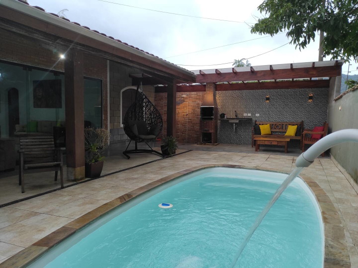 Cozy House In Ubatuba With Pool - Ubatuba