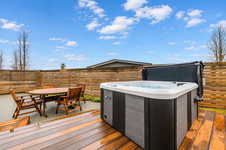 Summit Views | 4br + Fireplace | Tekapo Retreat - Lake Tekapo