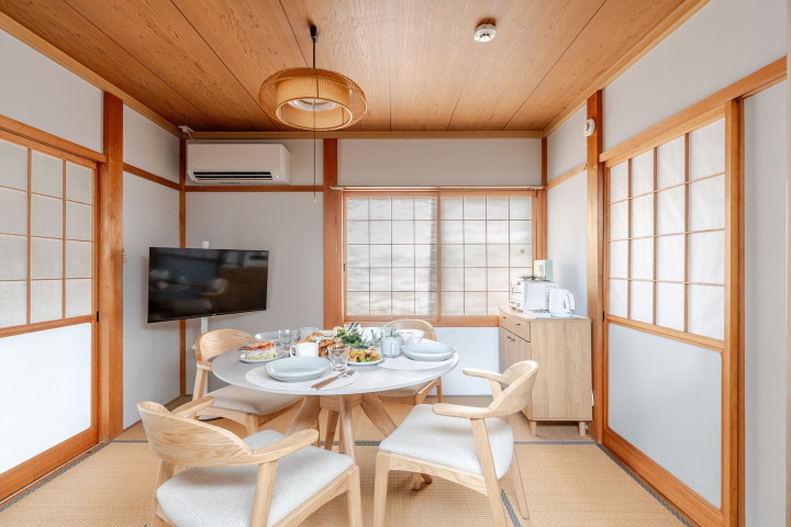 桜山八幡宮｜大新町古い町並｜宮川朝市近く｜3br6人｜隠れ家宿| 一棟貸切り｜高山駅タクシー12分 - Takayama