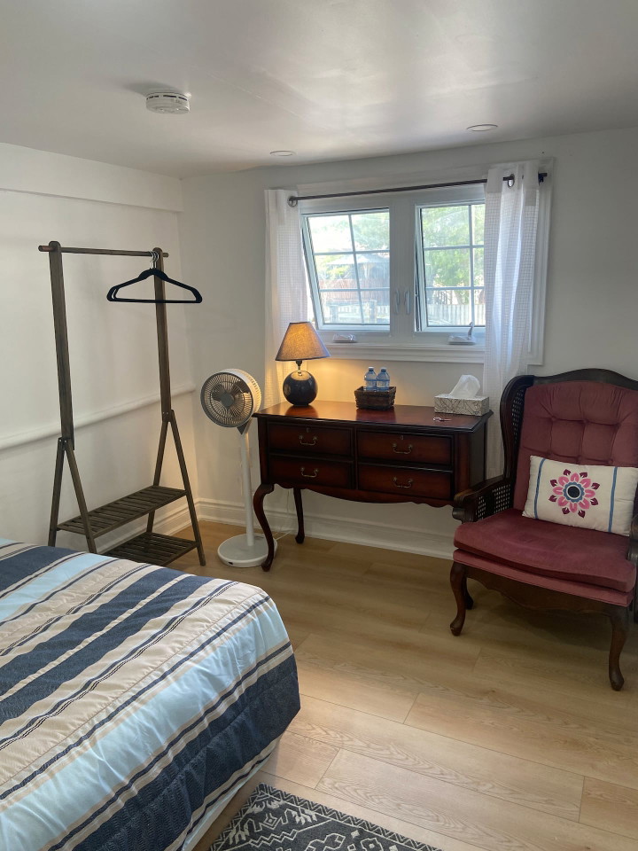Ballo - Guesthouse - Caledon, ON, Canada
