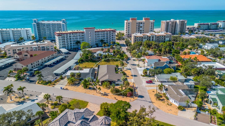 Venice Island Escape  Steps To Beach  Workspace - Venice Beach, FL