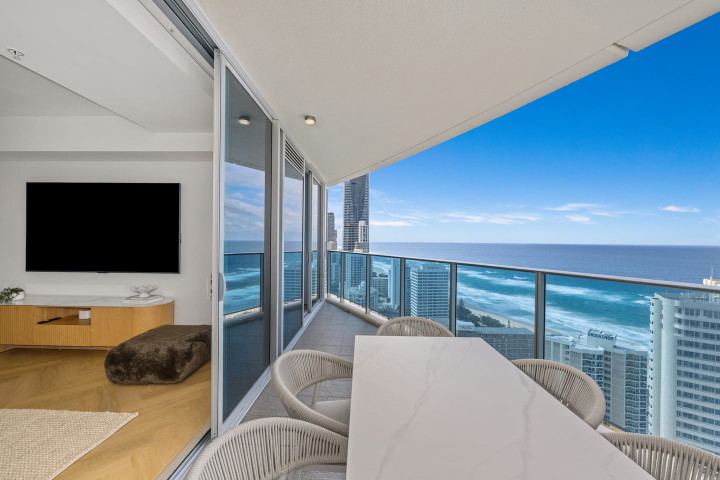 Luxurious 2bd Ocean View W/ Pool, Gym, Spa & Sauna - Surfers Paradise