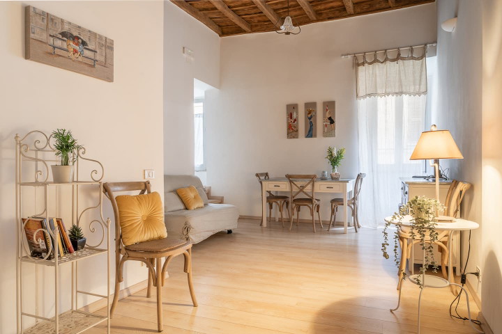 Julie - Casa Del '700 - Marino