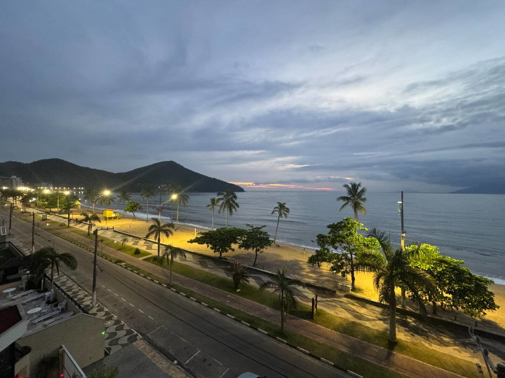 Pé Na Areia Ii - Churrasqueira Frente Para Mar! - Caraguatatuba
