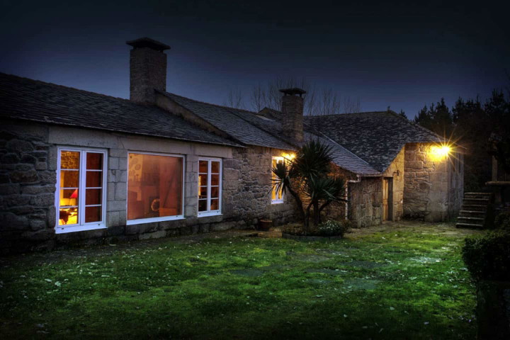 Stonehouse & 16000m Of Great Estate - Guitiriz