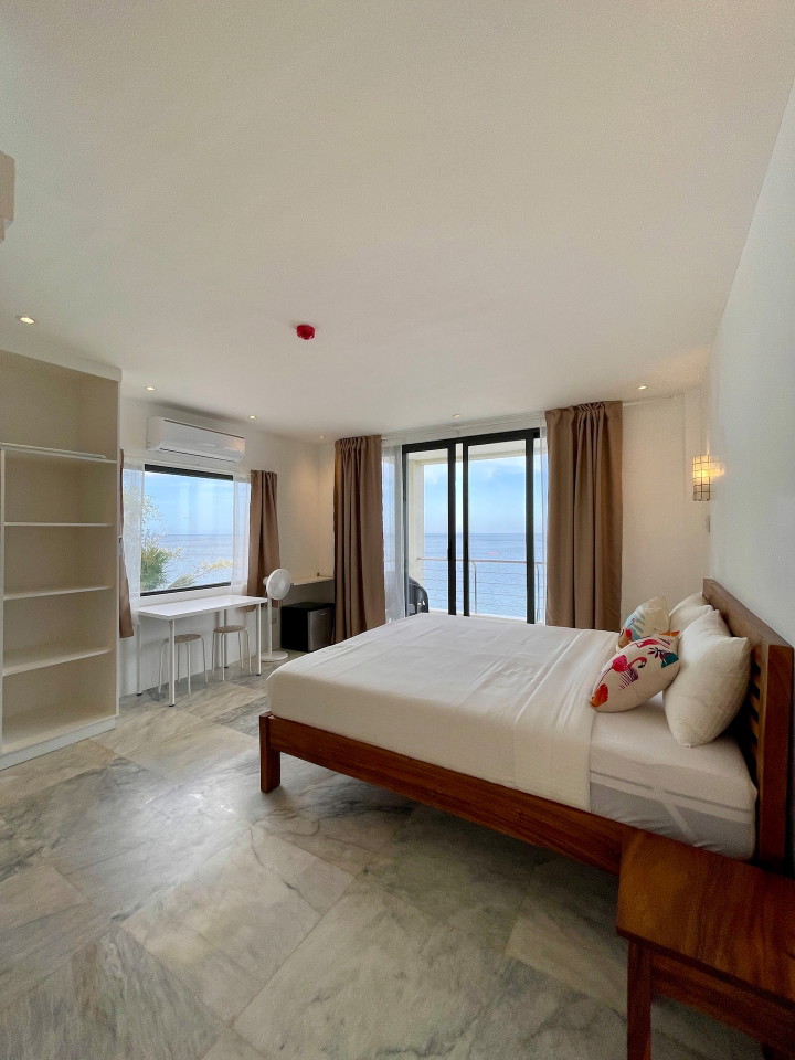 Classy Deluxe Double Room With Sea View In Anilao - Mabini