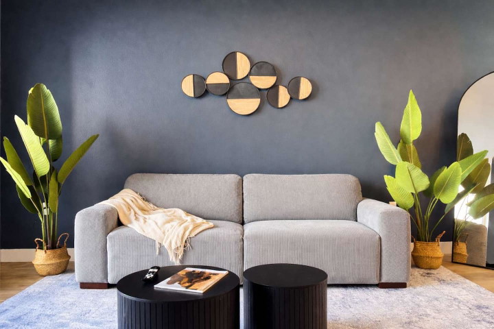 Modern Apartment Near Disneyland W/ Pool & Gym - Irvine, CA