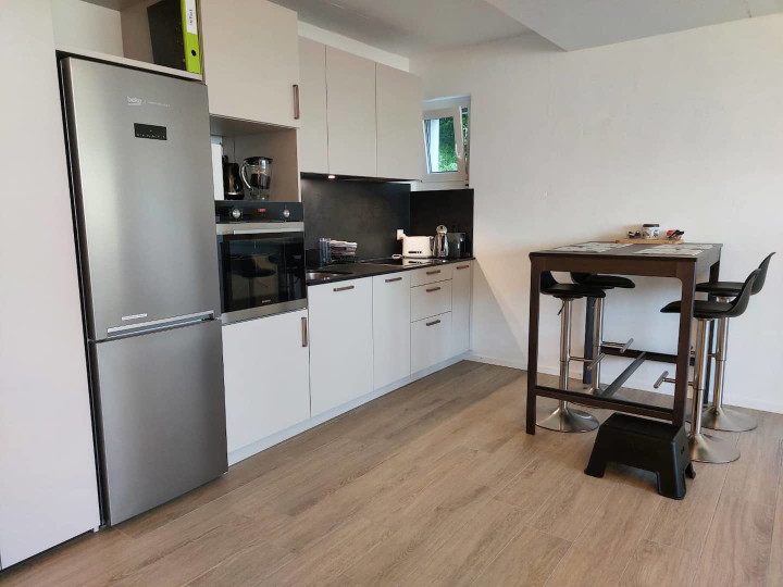 Appartement Indép. 2.5 Pièces, 50 M2, Parking, Vue - Yverdon-les-Bains