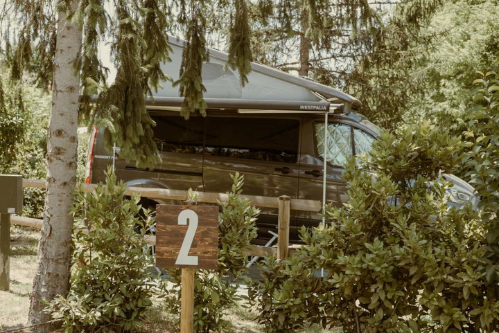Camper Parking Area And Caravan Parking Area - Pise