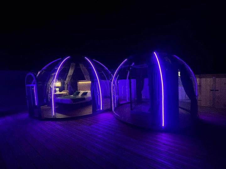 Suite En Bulles Transparentes Avec Spa Privé - Ille-et-Vilaine