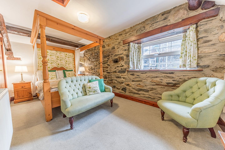 Room 12 - Black Bull, Coniston - Coniston