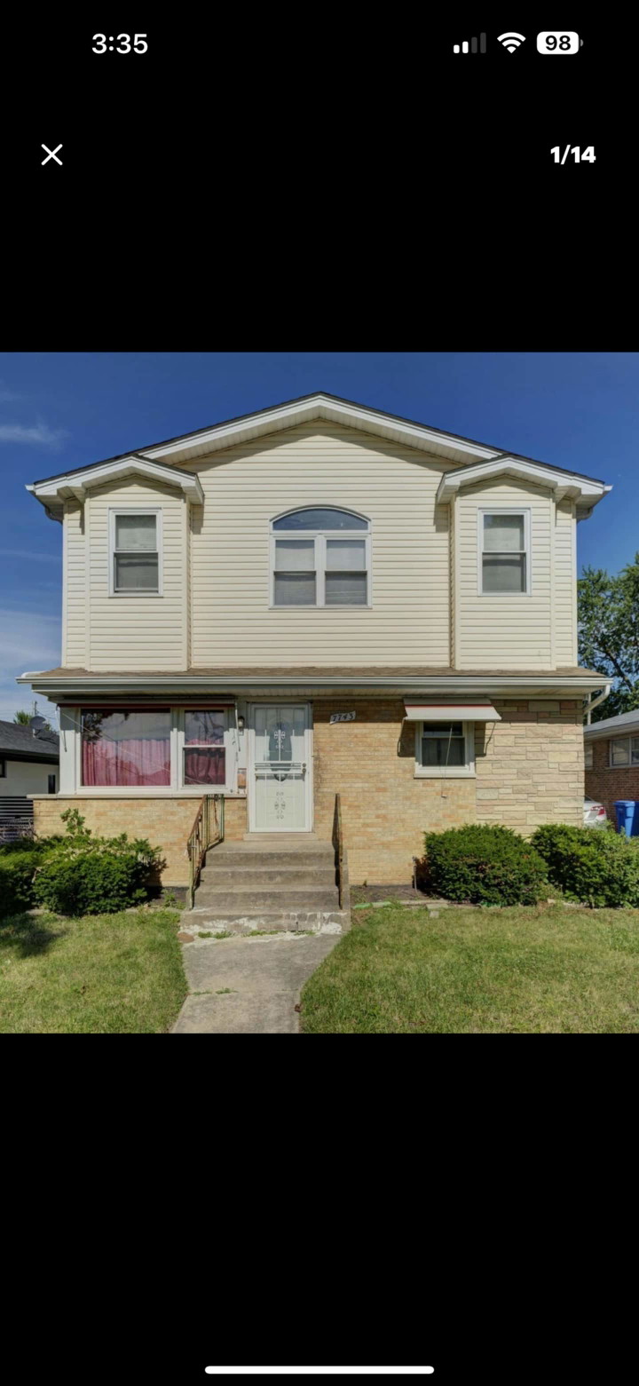 Midway Area Spacious Home. - Worth, IL