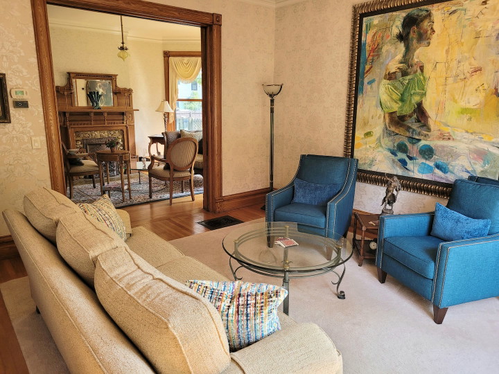 Elegant Two-bedoom Historic Home-downtown - Kalamazoo