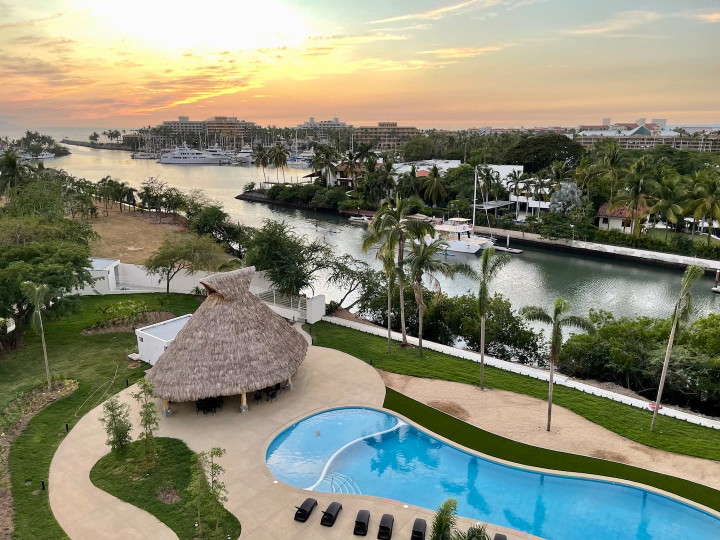 Beautiful Modern Brand New Condo In Nuevo Vallarta - Nuevo Vallarta