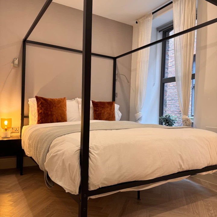 Chambers Residence | 1br | Quiet City Retreat - Manchester