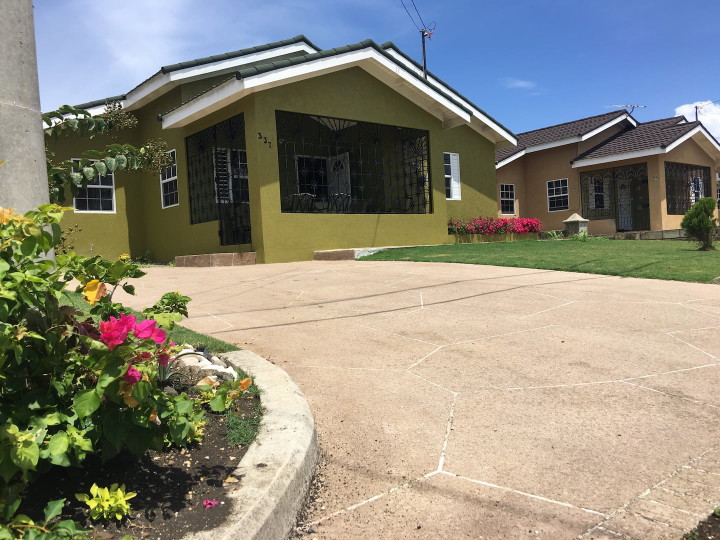 Drax Hall Country Club's Sweet Escape - Caribbean