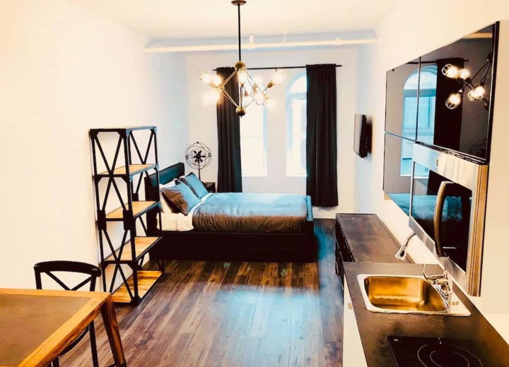 Spacious Downtown Apartment! - Quebec City