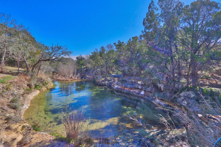 Wimberley Log Cabin | Hot Tub, Creek & Fire Pit - Texas