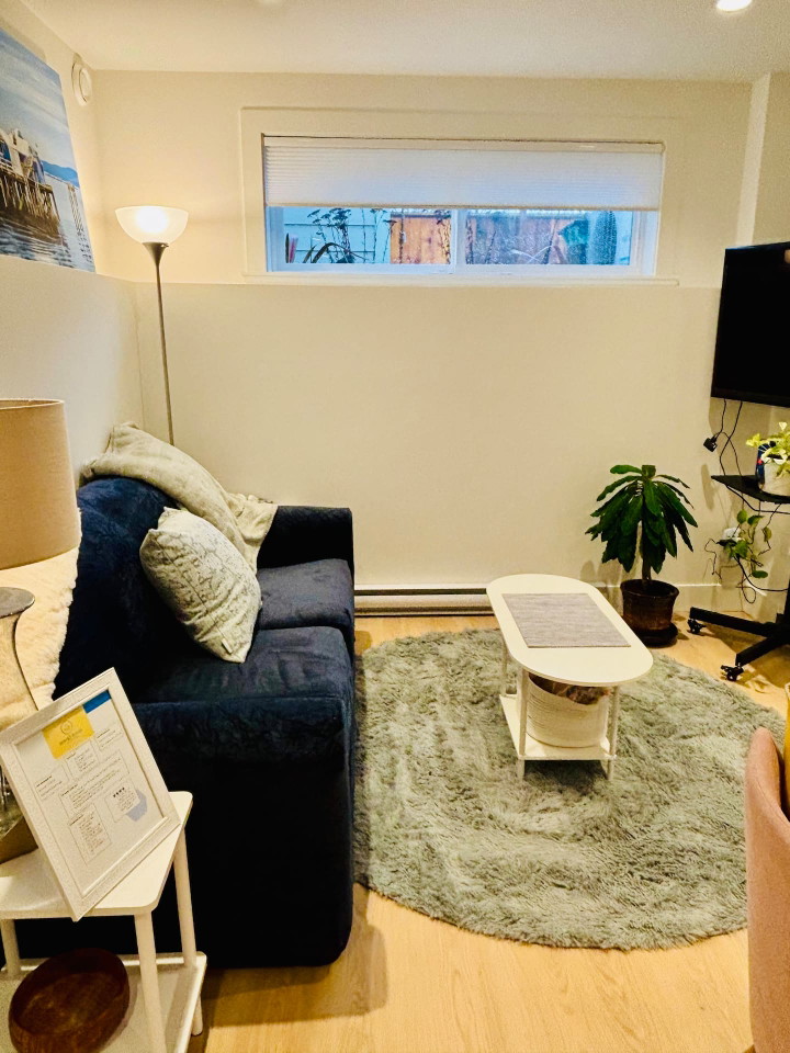 Sunset Suites - Sidney