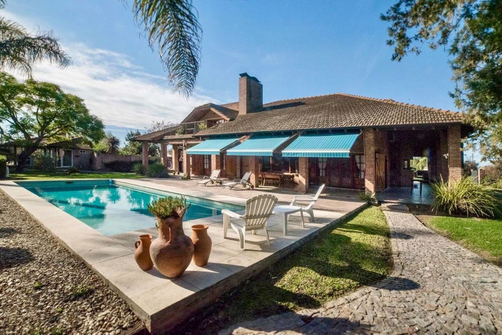 Increíble Casa En Lobos - Lobos
