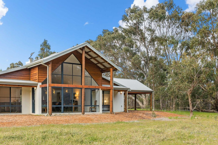 Kangaroo Retreat - **10 Acres, Bush Retreat, 3kms To Margaret River Town Centre** - Margaret River