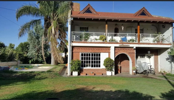 Amplia Casa Quinta En Chivilcoy - Chivilcoy