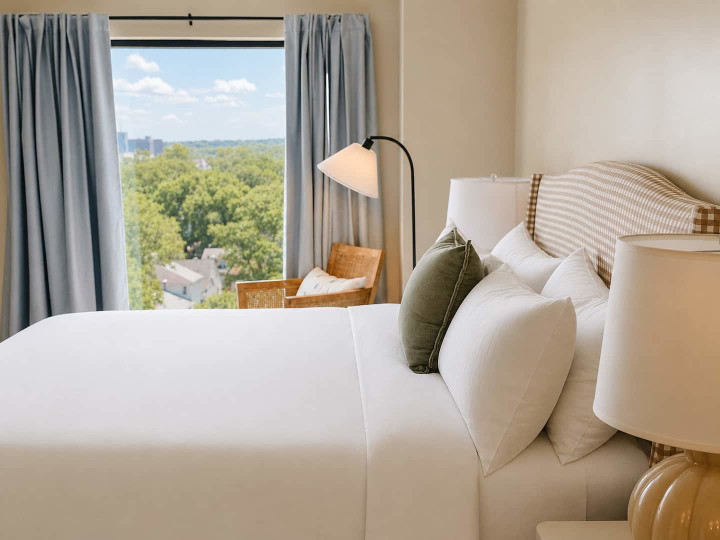 Stylish Downtown Stay | One Block To Rupp - Lexington, KY