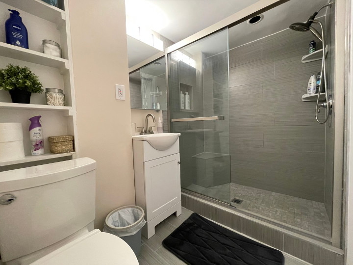 Luxury Suite. Conveniently Located. Free Parking. - King of Prussia, PA