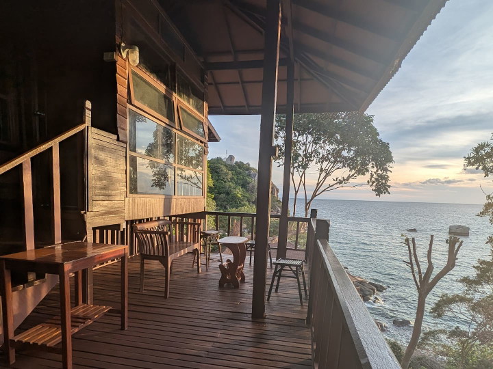 New Listing Alert! Breathtaking House On A Rock - Ko Tao