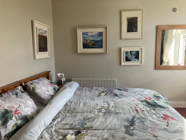 Room In Artists Home - Limerick, Ireland