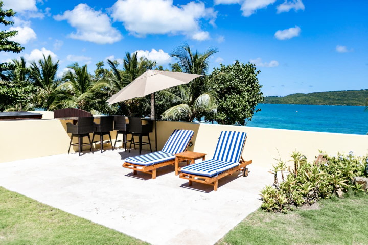Beachfront 4 Bed Villa With Pool - Antigua-et-Barbuda