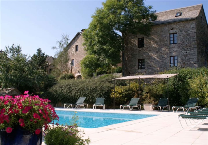 Gîte Ancienne Auberge - Les Ecuries De Sauveterre - La Canourgue