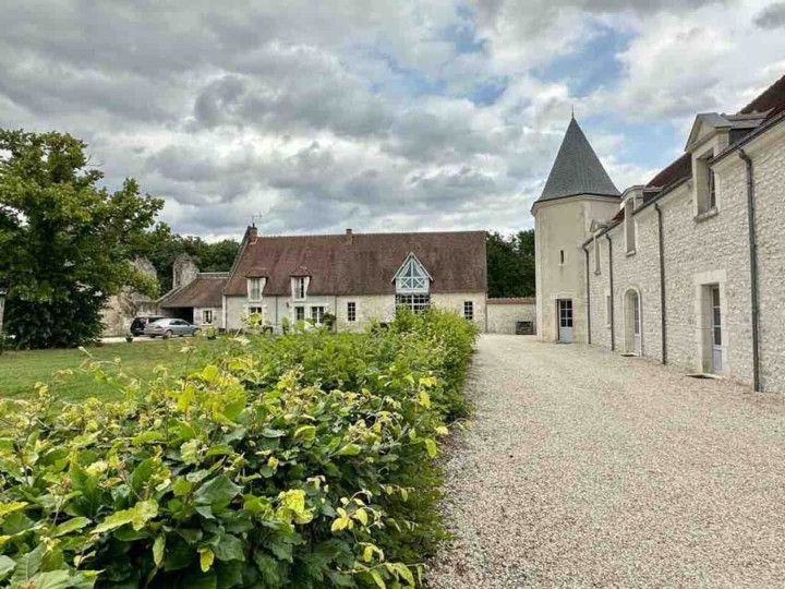 Château Bizard 19p 10 Chambres & 8 Chambres, Piscine, Beauval - France
