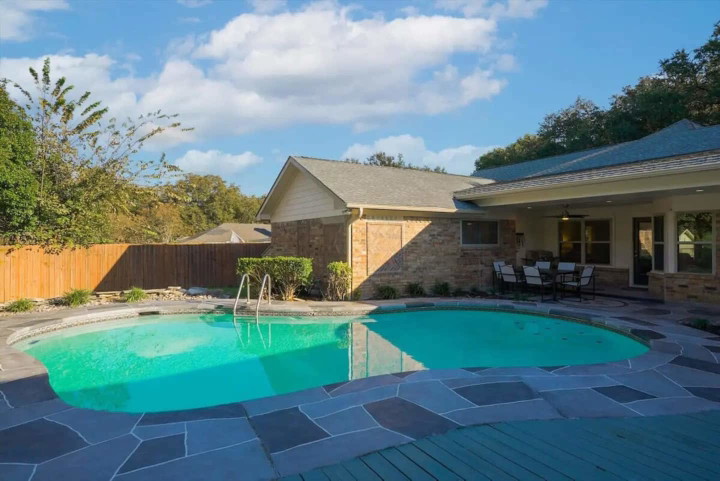 Amazing Haven Home With Private Pool - Irving