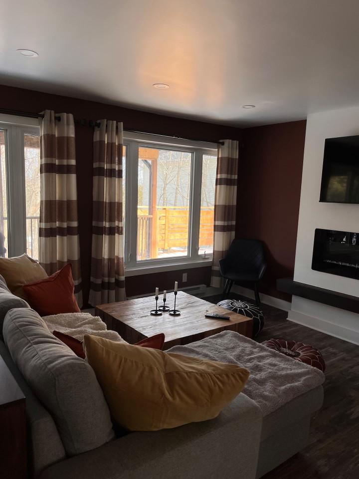 Cosy Chalet In Lac-brome - Bromont