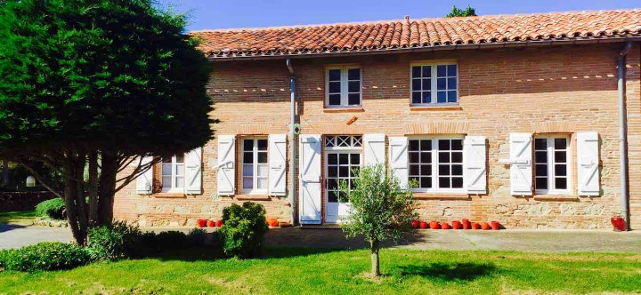 Propriété En Campagne Avec Parc Et Piscine. - Haute-Garonne