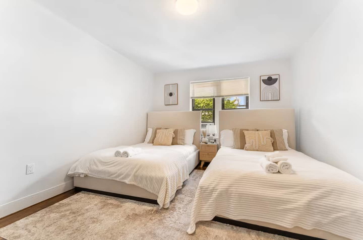 2br: Cozy & Chic  Perfect For Group Get-togethers - New York