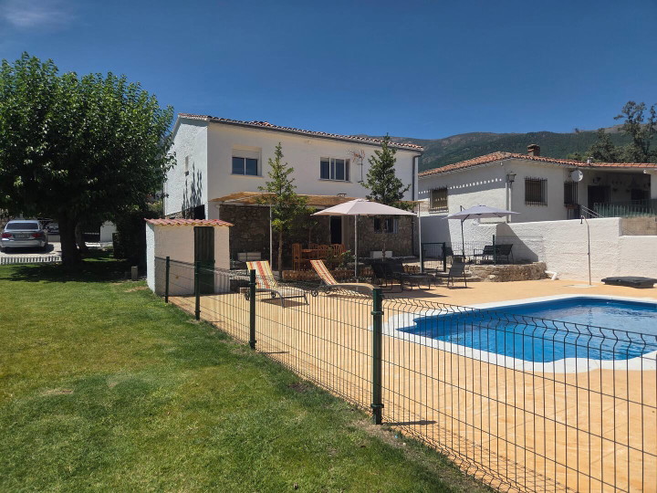 Chalet En Casavieja - Spanien