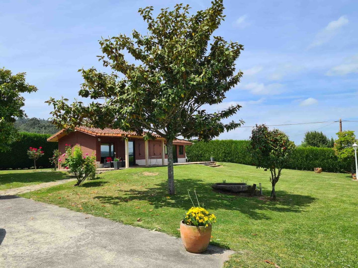 Casa De Madera Con Encanto Cerca De Santiago - A Estrada