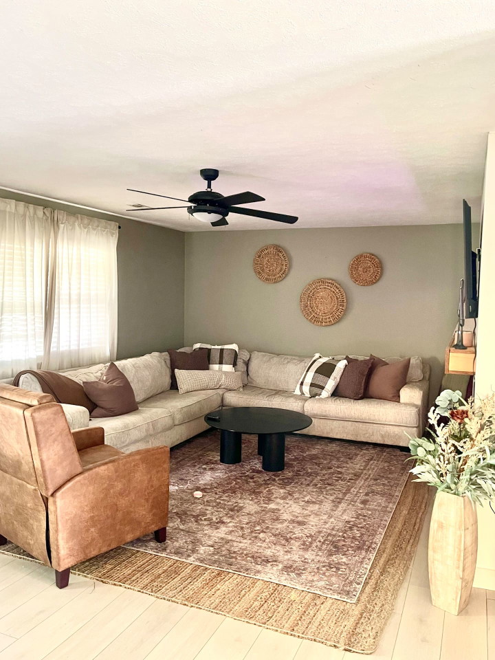 Cozy Getaway In The Heart Of Marion, Illinois! - Marion, IL