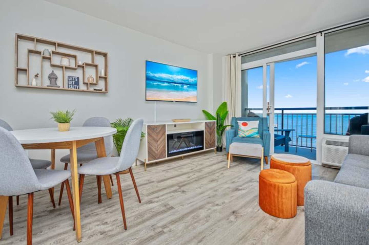 Updated Of King In Heart Of Mb Zenful Views Await! - Myrtle Beach, SC