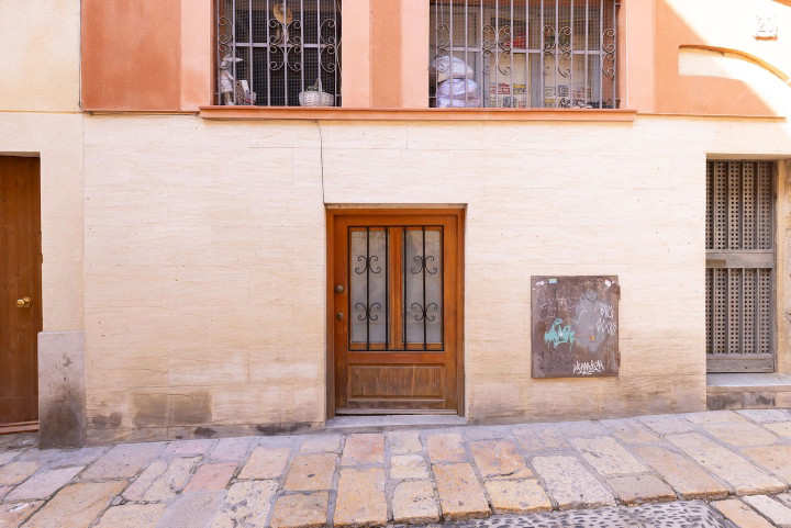Canals - Old Town - Unik Vacation, Apartamento Ca. - Tarragona
