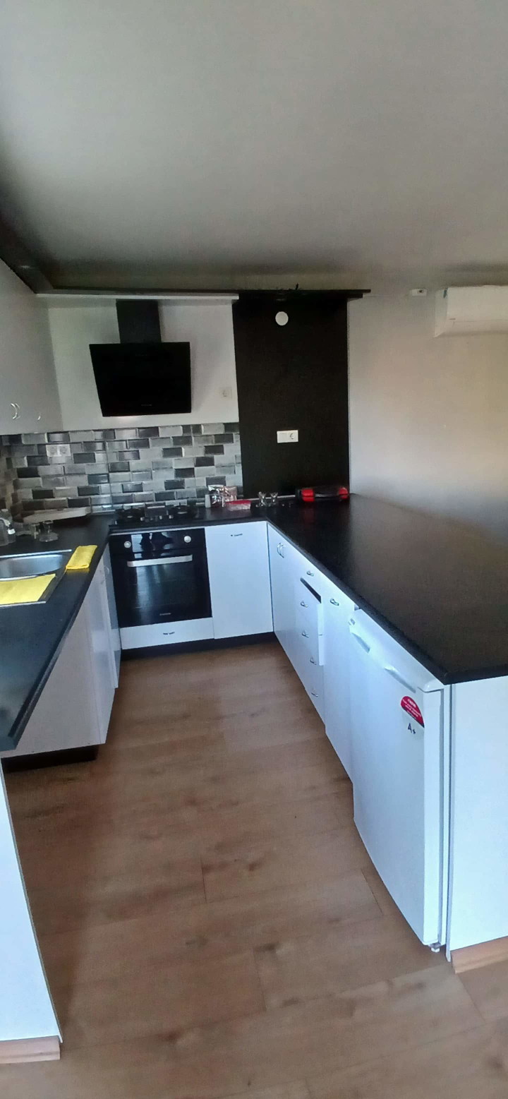 Polonezkoy De Doga Içinde Ev - Riva