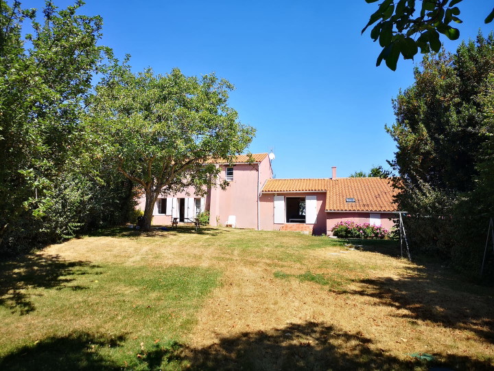 Gîte Marie, Maison De Campagne Avec Jardin - Olonne-sur-Mer