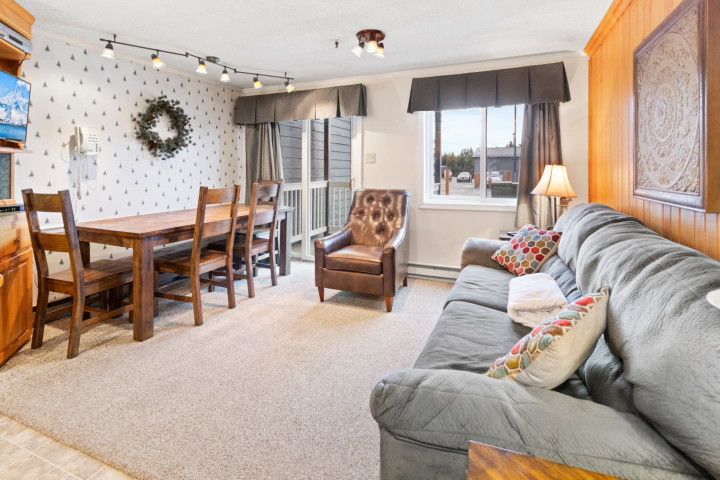 Mountain View Patio Ground Floor Near Slopes - Snowshoe, WV