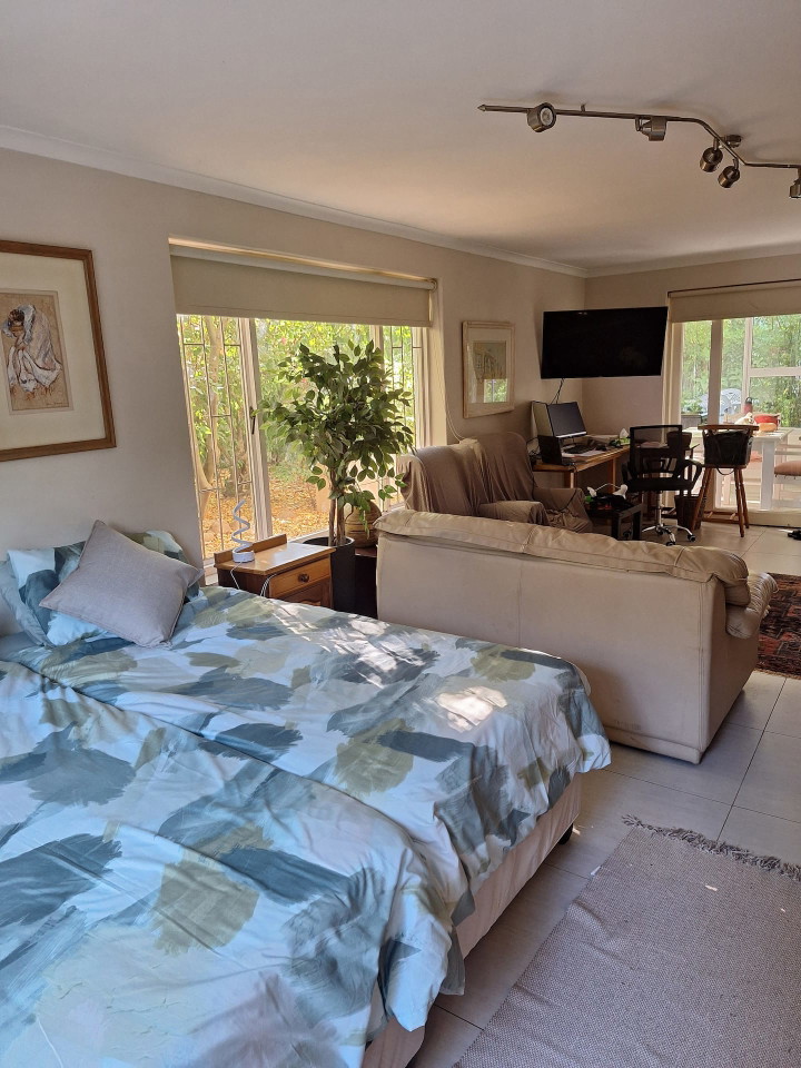 Pear Grove Studio - Stellenbosch
